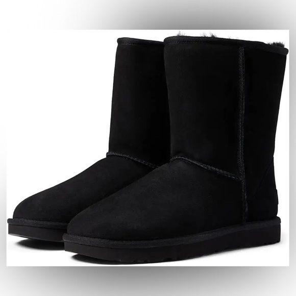UGG | Shoes | Ugg Womens Classic Short Ii Sheepskin Boot In Black Size | Poshmark